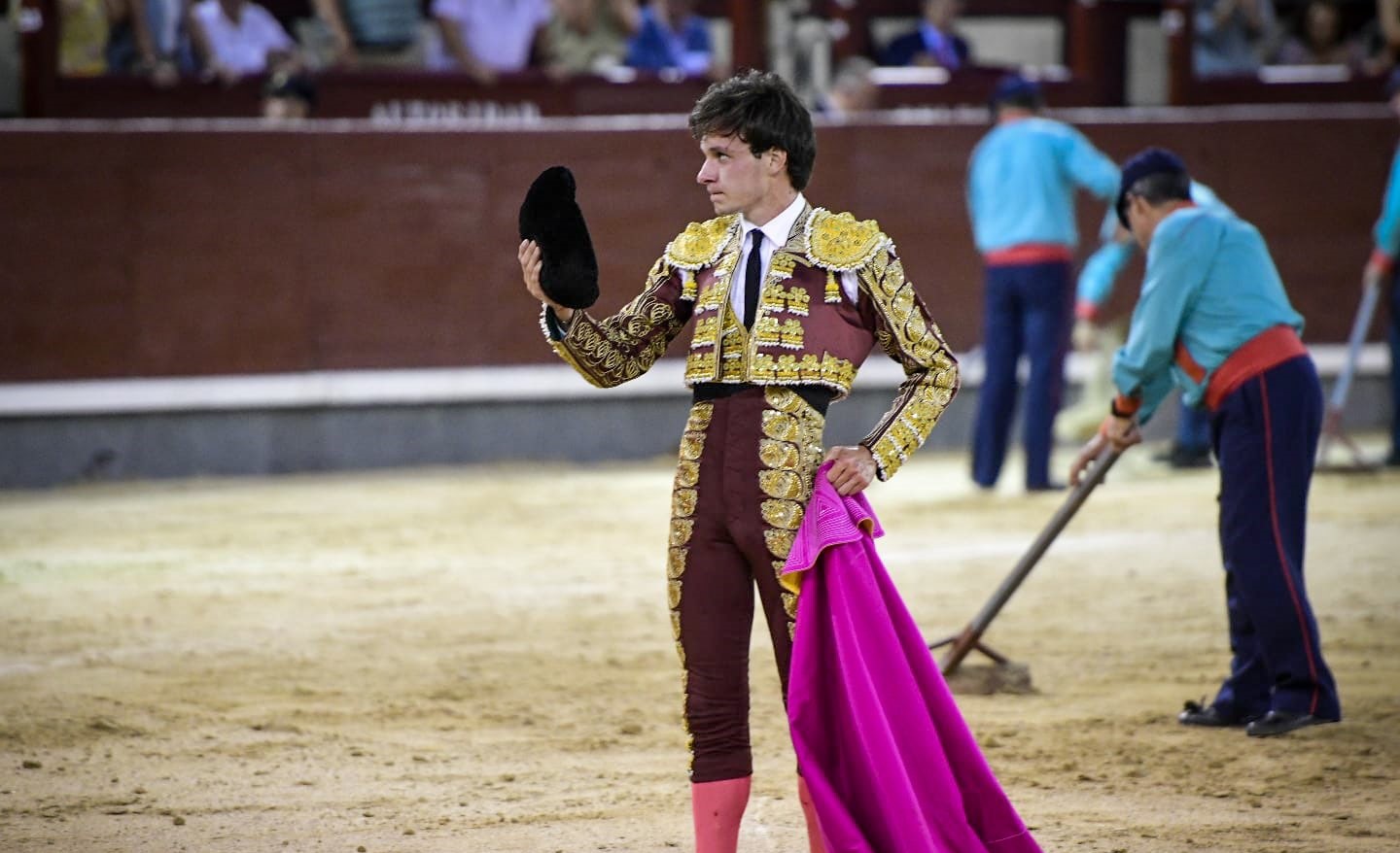 El toreo al natural de Fabio Jiménez brilla en Las Ventas - Chicuelinas y Tafalleras